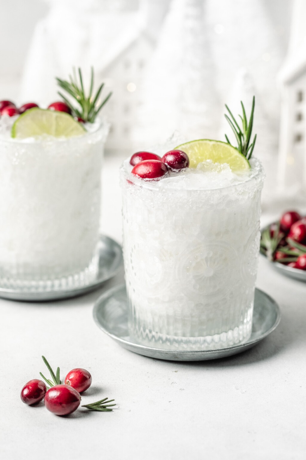 White Christmas Margaritas Recipe (Mocktail or Cocktail)