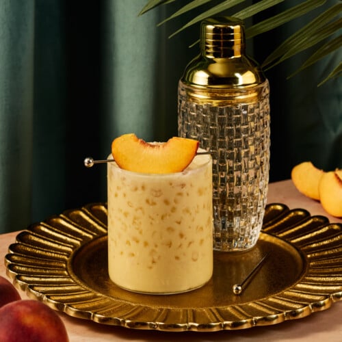 Sparkling Peaches and Cream Mocktail Recipe - Healthy Little Peach
