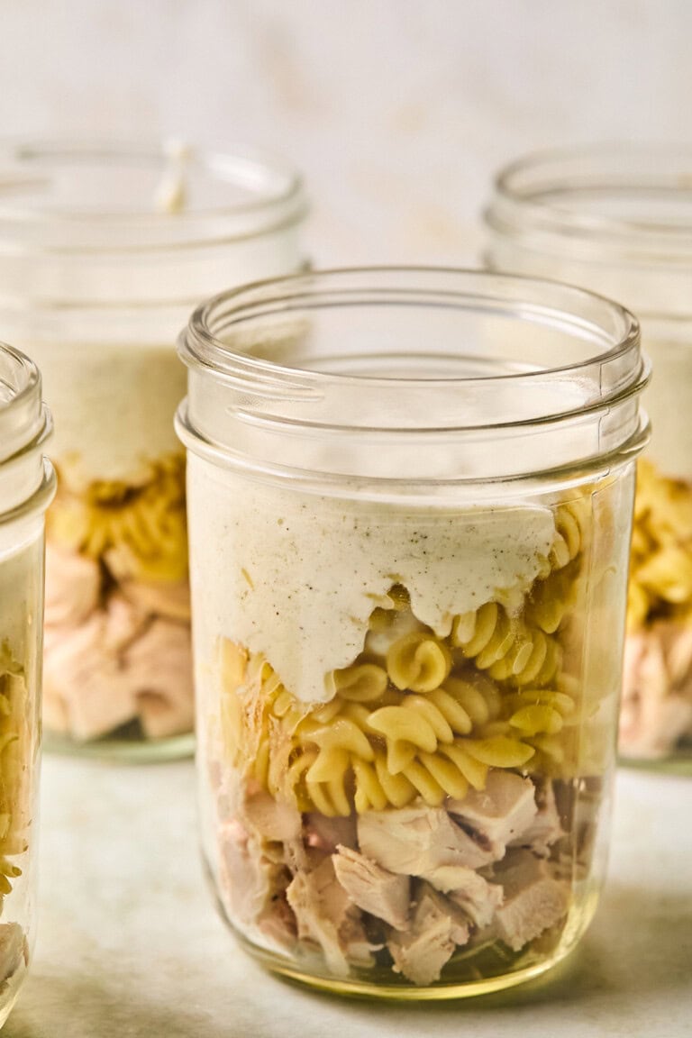 Creamy High-Protein Chicken Alfredo (Meal Prep Jars!) | Healthy Little ...