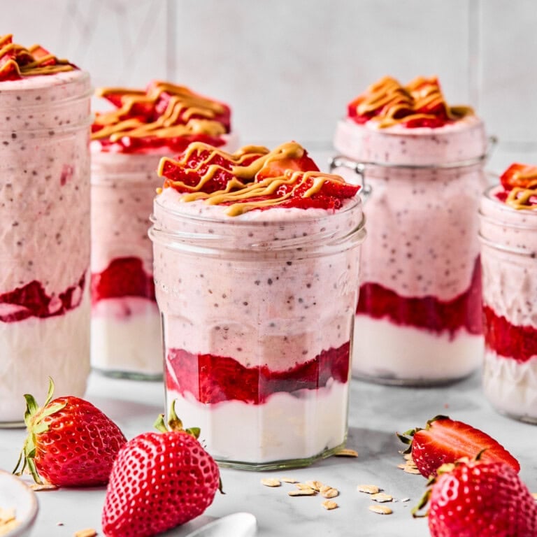Strawberry High Protein Overnight Oats | Healthy Little Peach